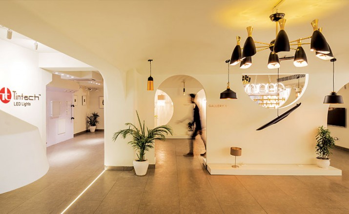 DBEL Studio - Lighting up Conversations!