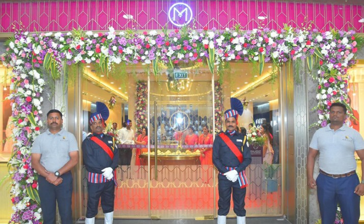 Malabar Gold & Diamonds opens their 28th showroom in Mumbai